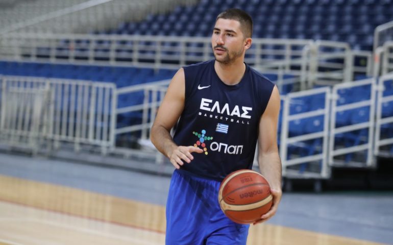 Μωραΐτης στο basketa.gr: «Με τέτοιο ρόστερ δεν φοβάμαι τίποτα ...