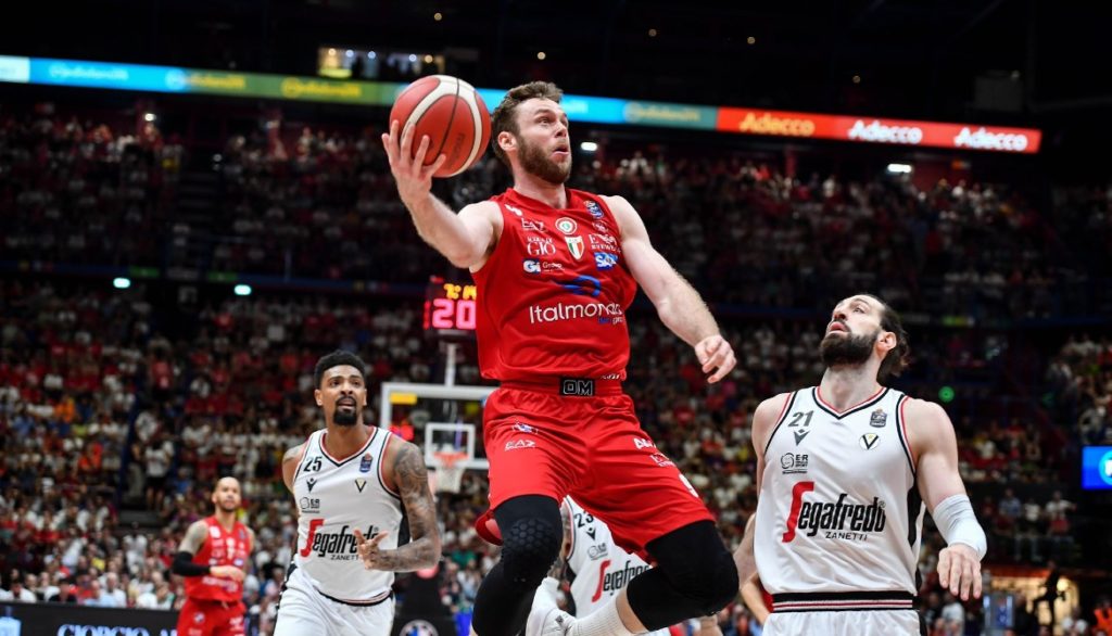 Η Αρμάνι πήρε το «θρίλερ» με τη Βίρτους και έκανε το 2-0 (vid) | | Basketa.gr