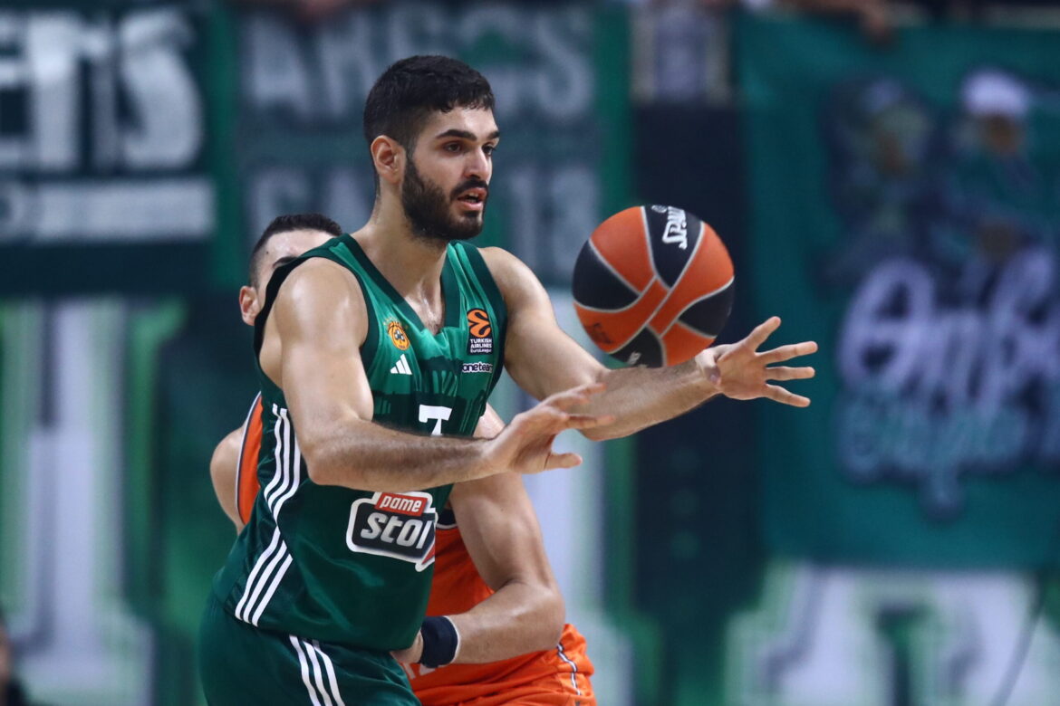 Μαντζούκας στο basketa.gr: «Είμαστε ικανοί να διαχειριστούμε δύσκολες ...