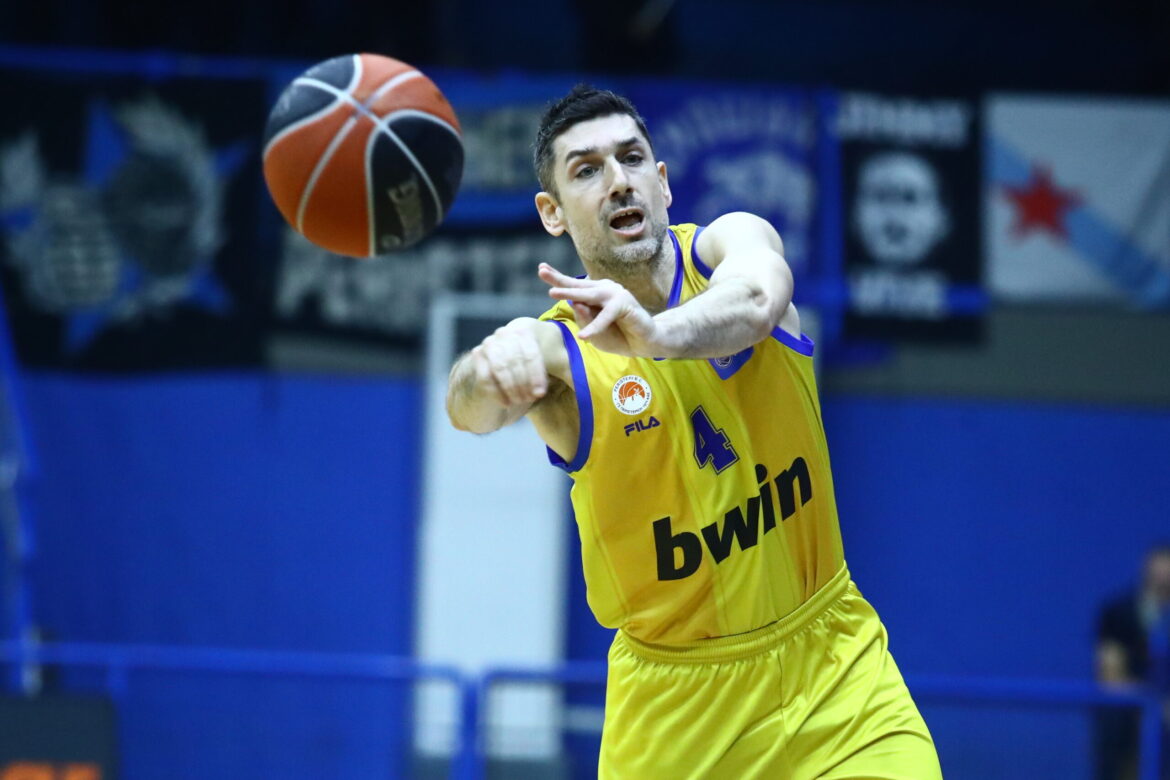 Ξανθόπουλος στο Basketa.gr: «Μπορούμε να νικήσουμε σε οποιαδήποτε έδρα ...