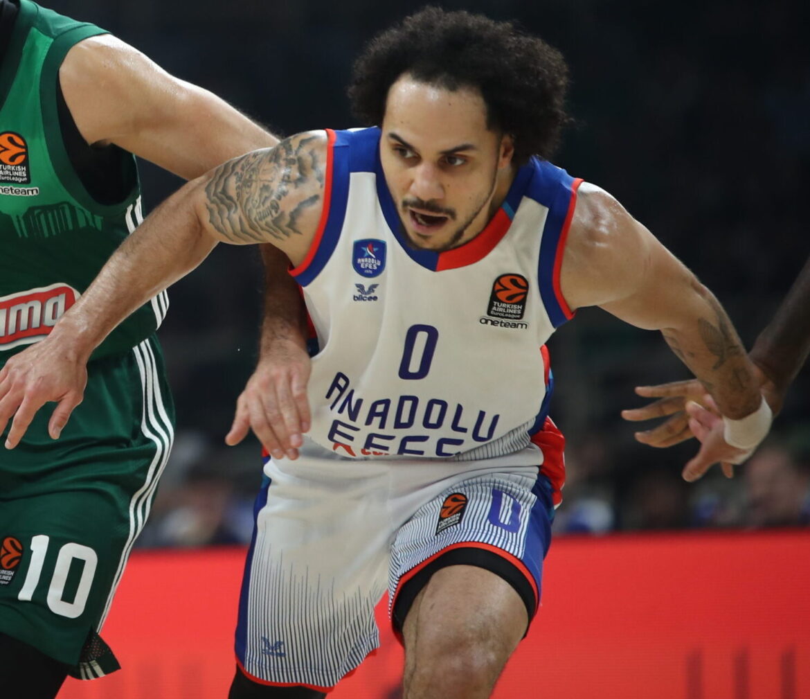 Ο Σέιν Λάρκιν στο basketa.gr: «Απομένουν πολλοί αγώνες ακόμα» - Basketa.gr