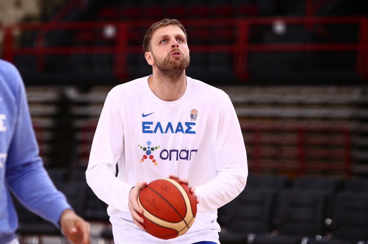 Χαραλαμπόπουλος: «Χαίρομαι που είμαι εδώ» - Basketa.gr
