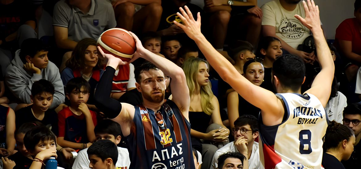 ΑΠΑΣ «Τα Φανάρια»: Η μοναδική παράσταση του Χαρούνι σε χρονιά καριέρας ...