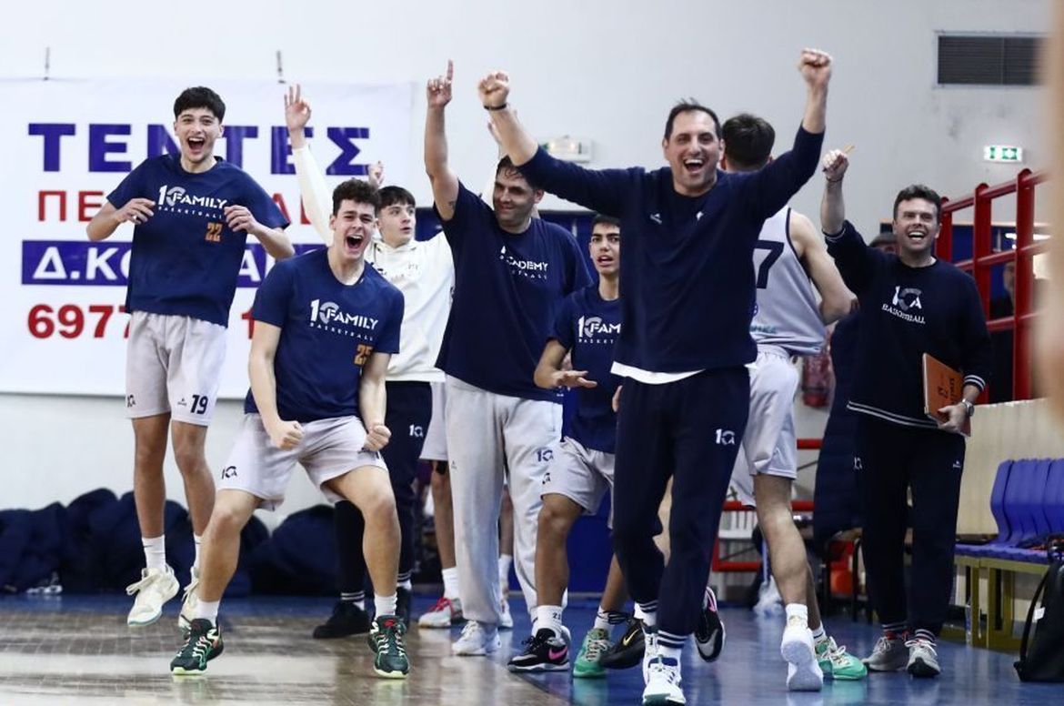 Νικολαΐδης: «Αυτό είχαμε σχεδιάσει, το πρόγραμμα της ΔΕΚΑ έχει ...