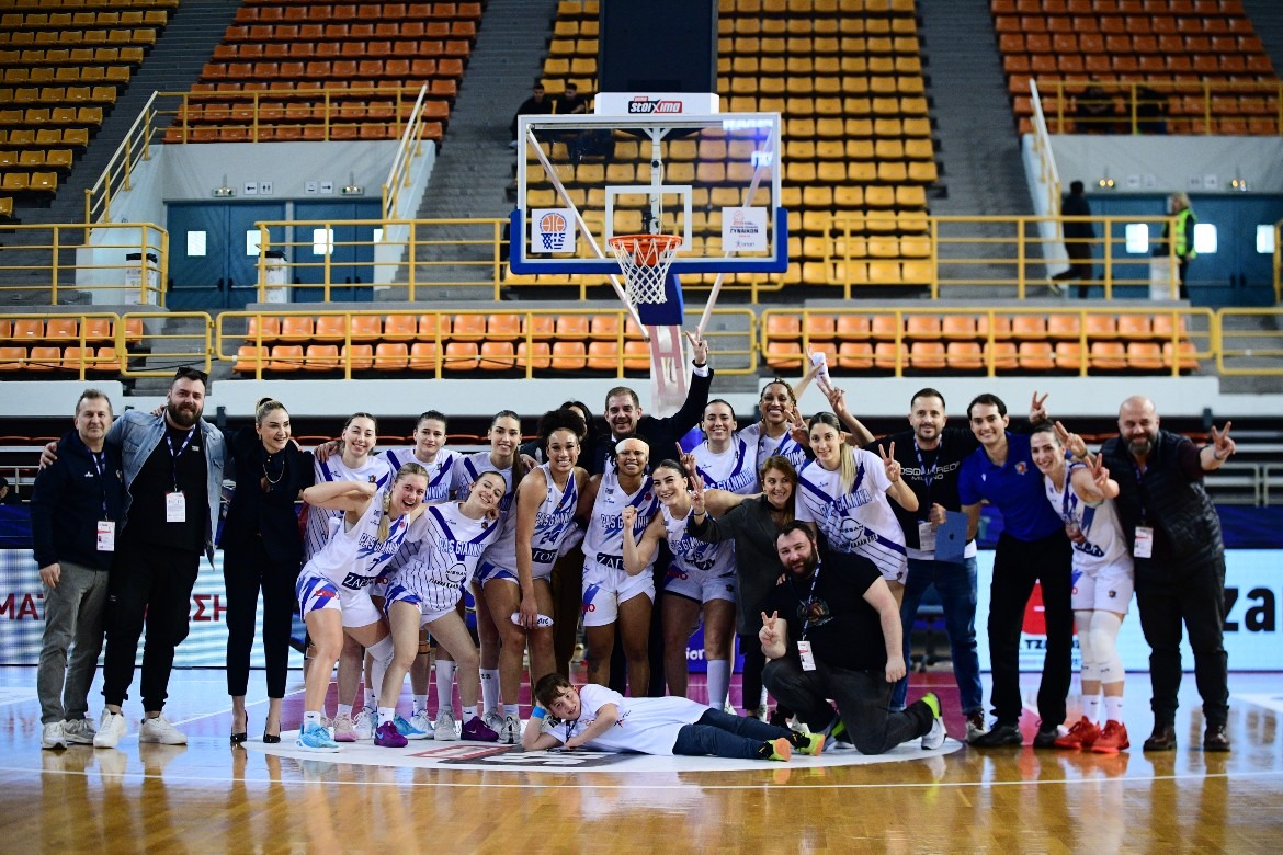 ΠΑΣ Γιάννινα: Έγραψε ιστορία με τη δική του «αυτοκράτειρα» (vids) - Basketa.gr