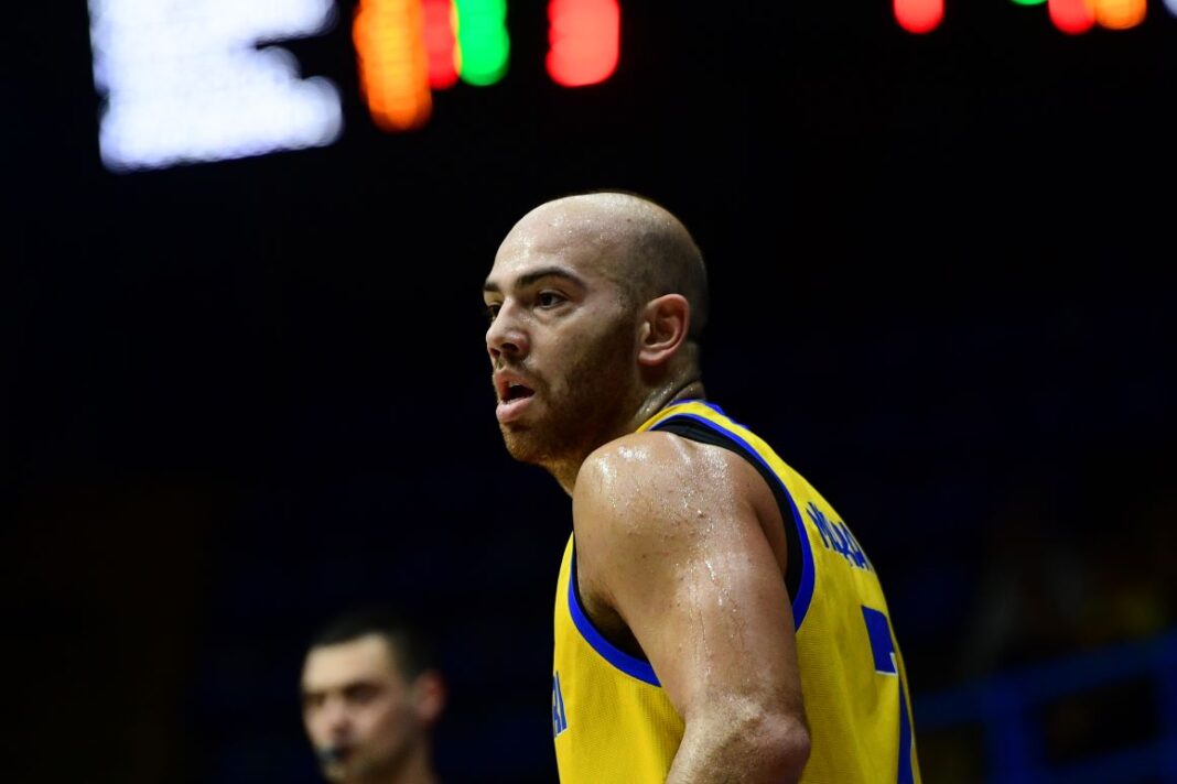 Κουταΐσι-Περιστέρι: Ασύλληπτο buzzer-beater ολόκληρου γηπέδου από τον ...